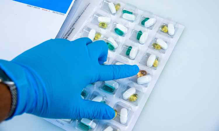 Discover the Benefits of Blister Packs for At-Risk Patients